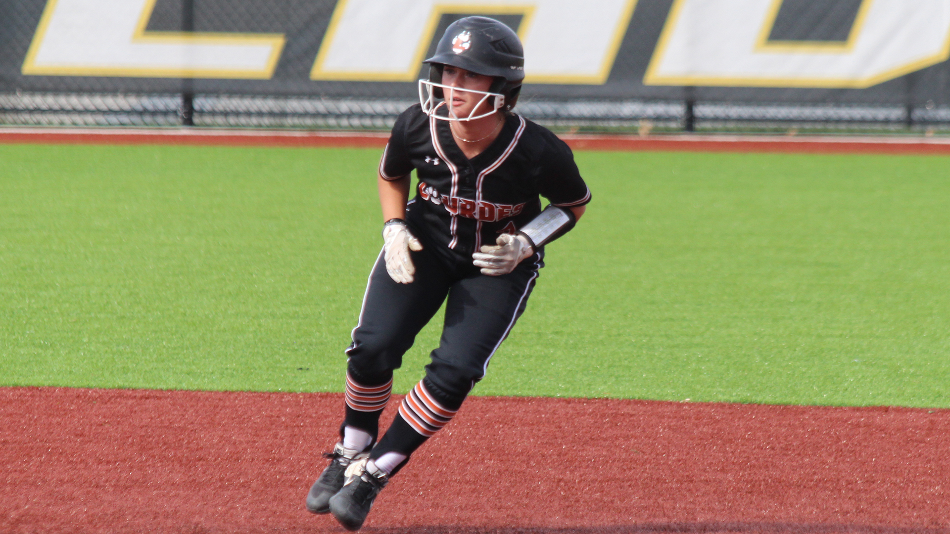 Ella Leonard - Softball - Lourdes University Athletics