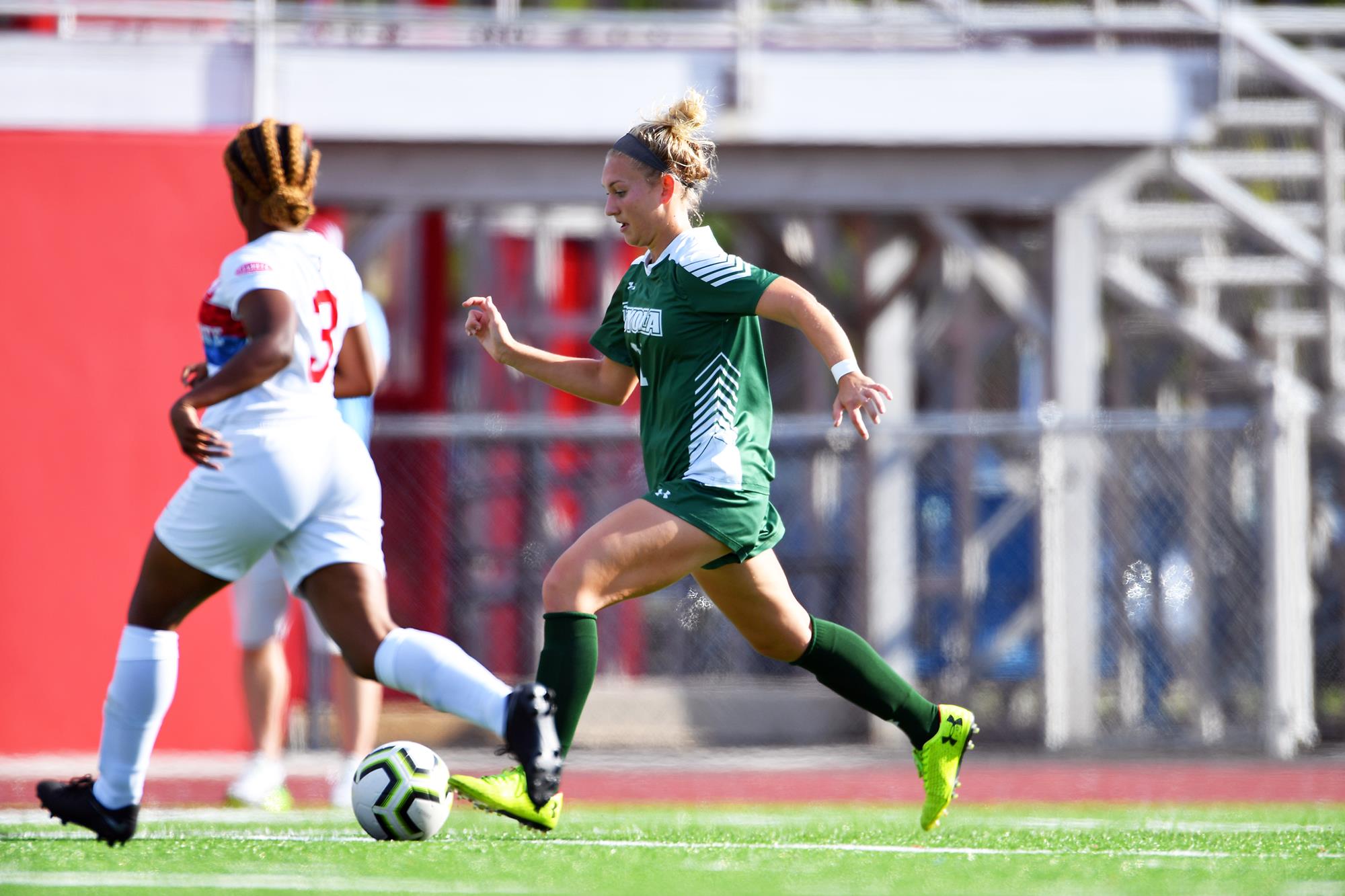Julia Gray - Women's Soccer - Loyola University Maryland Athletics