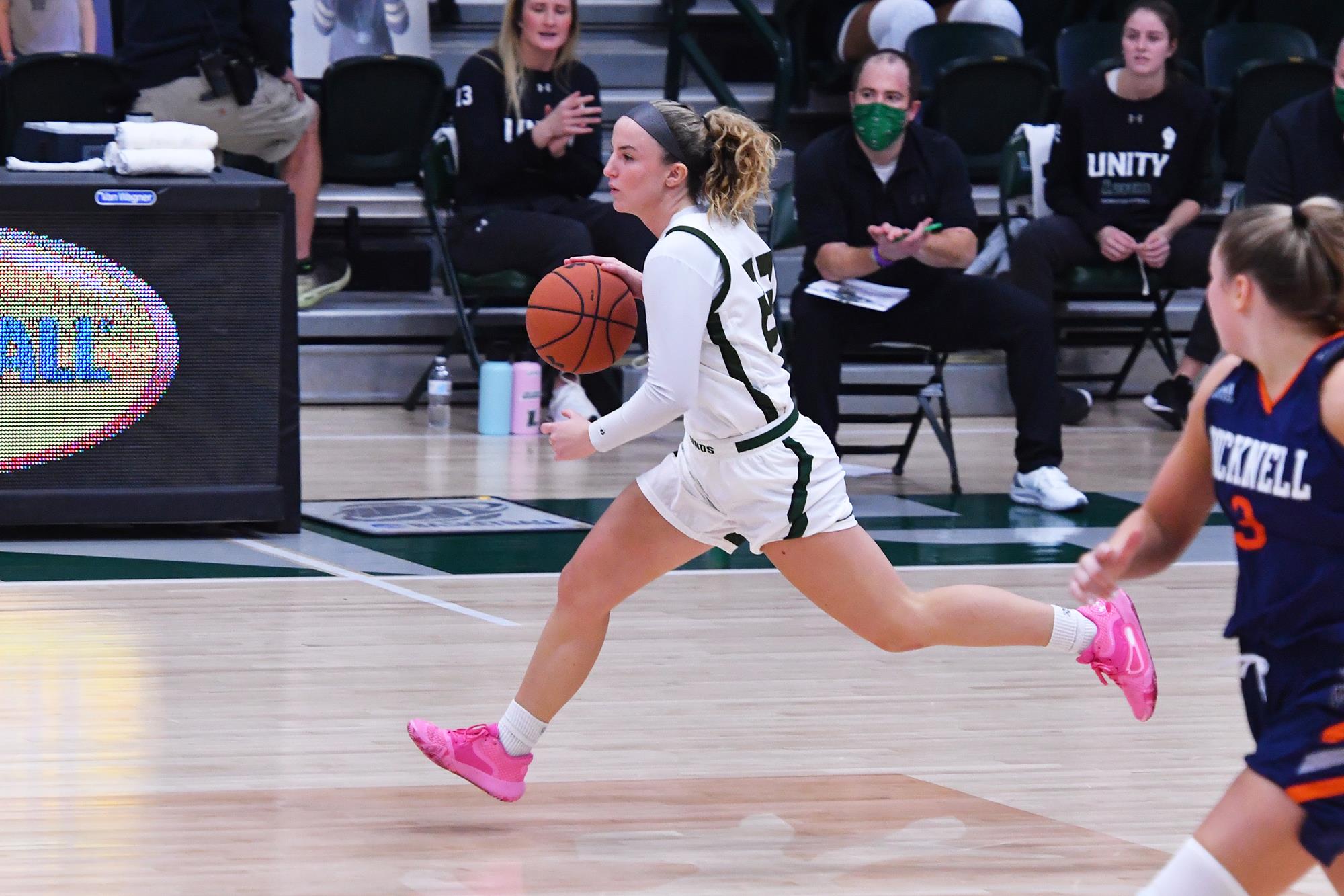 Bri Rozzi - Women's Basketball - Loyola University Maryland Athletics