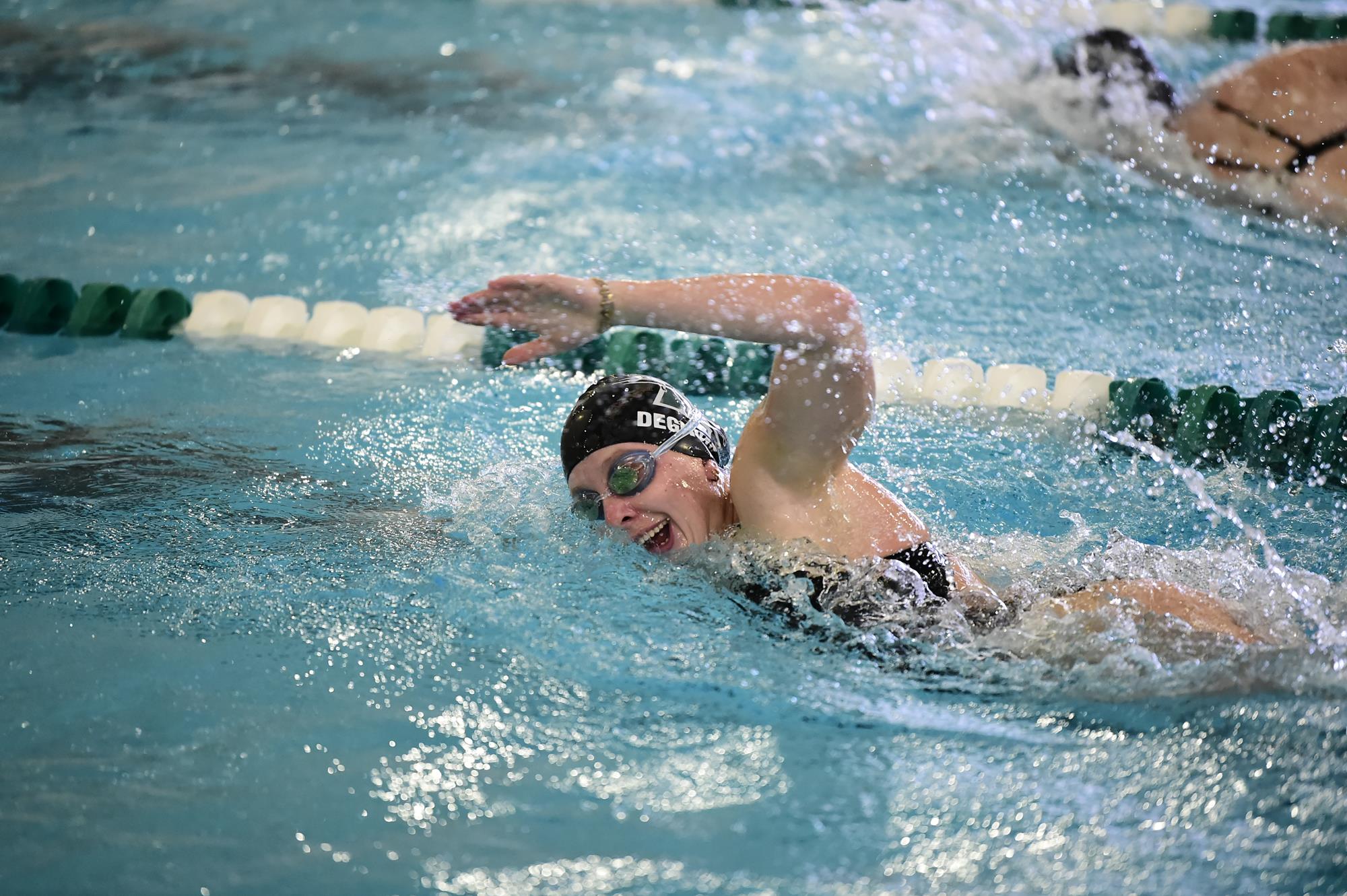 Jen DeGroat - Swimming & Diving - Loyola University Maryland Athletics
