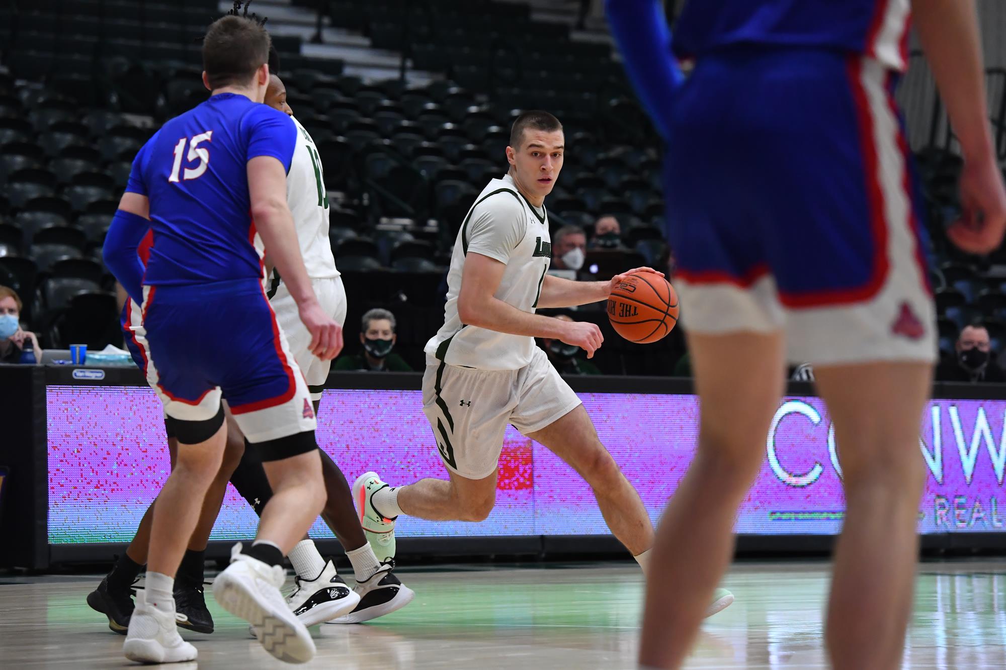Milos Ilic - Men's Basketball - Loyola University Maryland Athletics