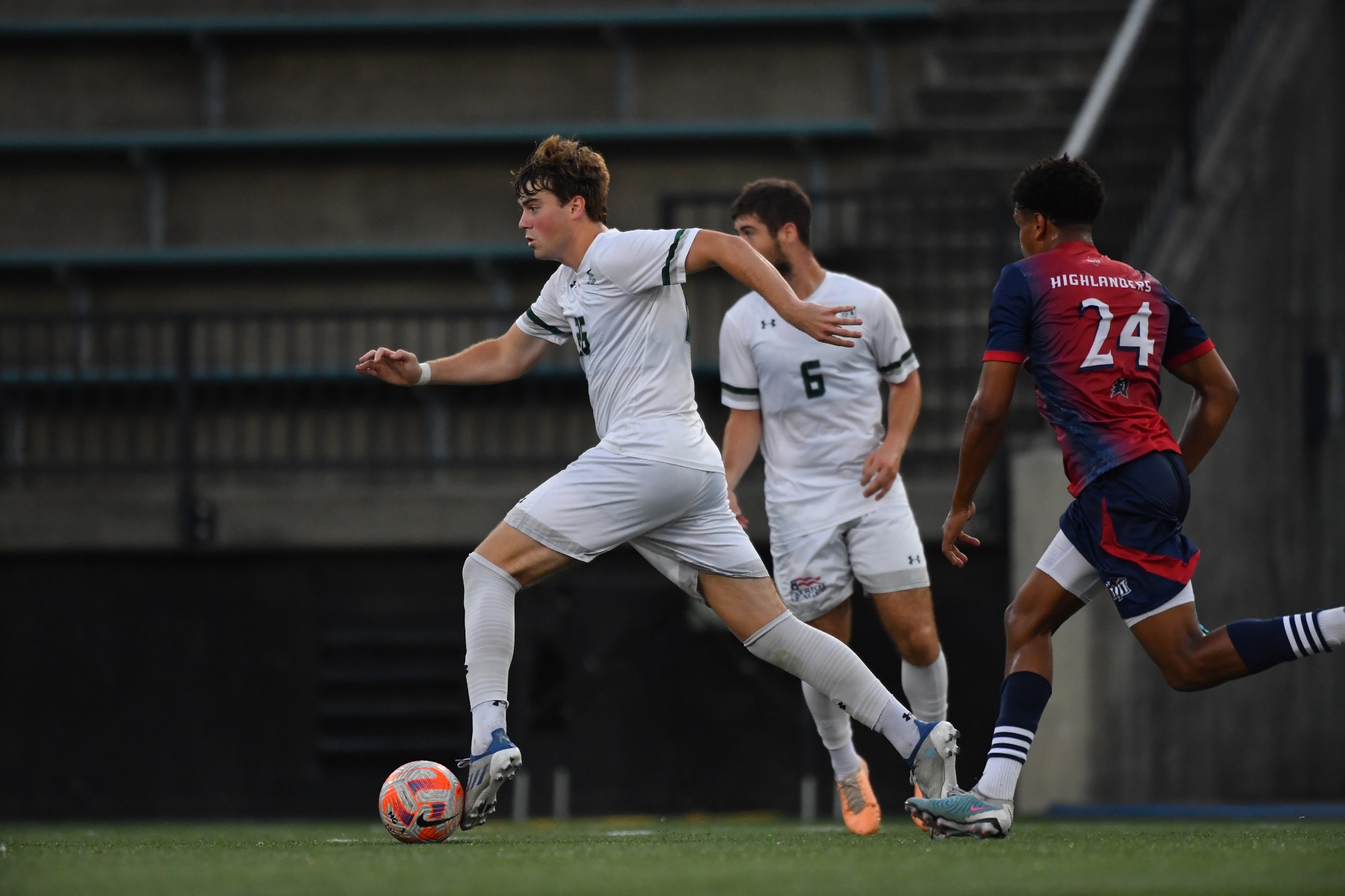 Men's Soccer Set to Host Army on Saturday Afternoon - Loyola University ...