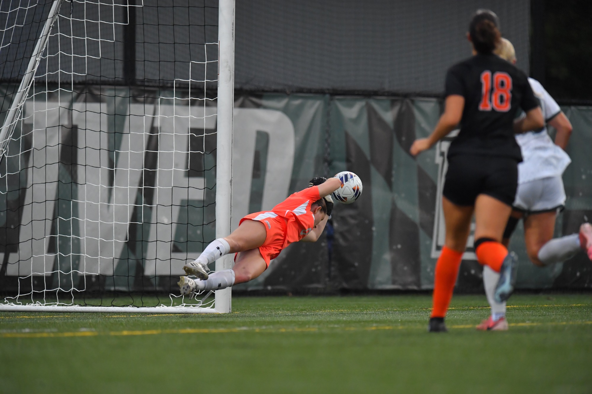 Zoe Willis Named to Patriot League Preseason All-League Team, Women's ...