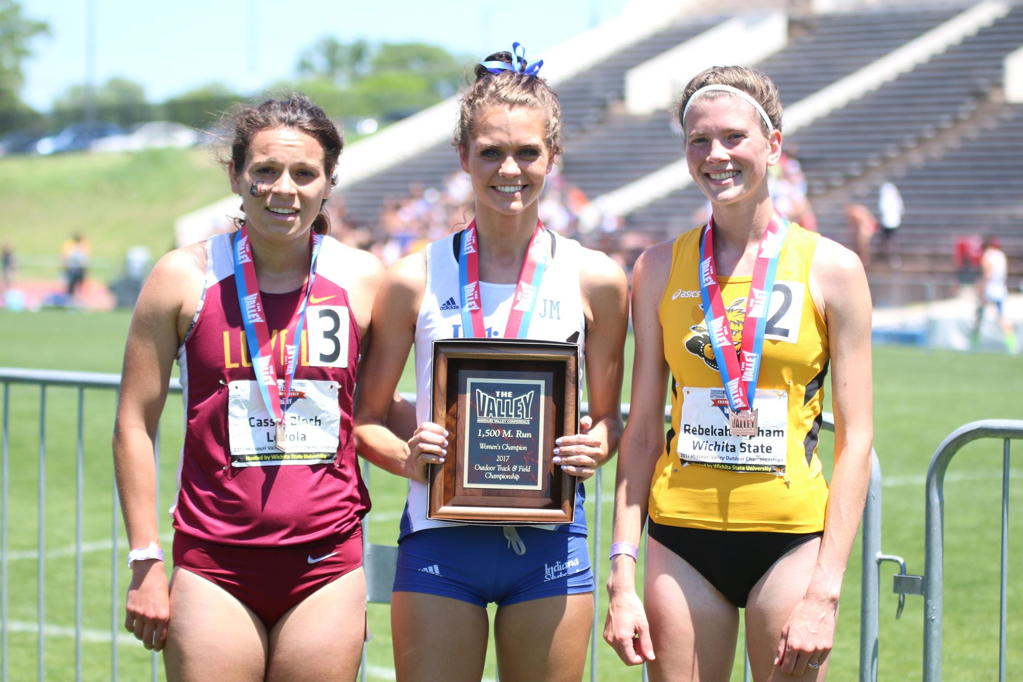Cassie Bloch - Track & Field - Loyola University Chicago Athletics