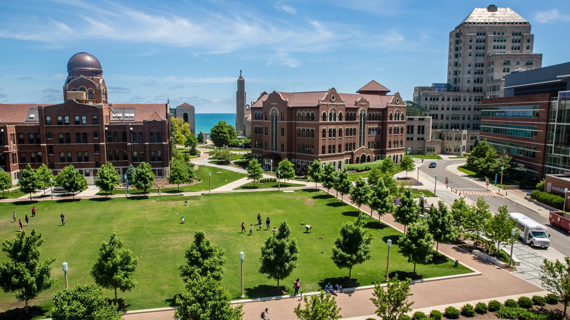 Loyola Chicago's Athletic Department Visits DuSable Black History ...