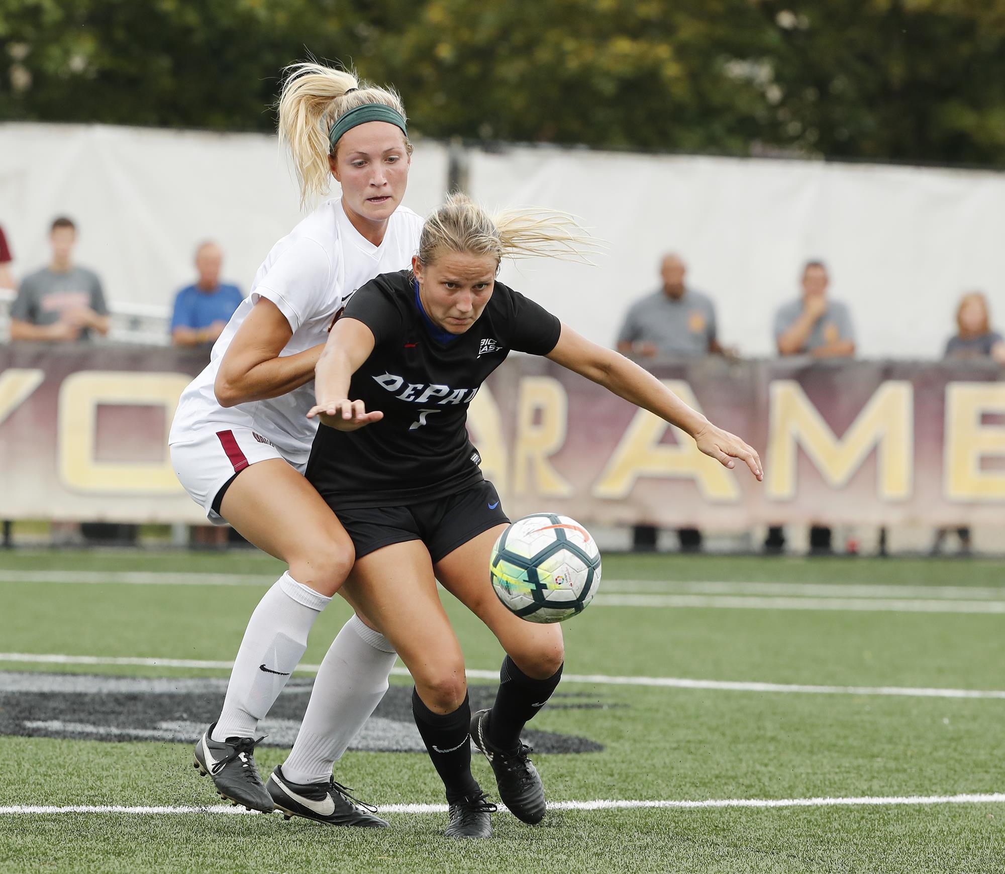 Emily Lange - Women's Soccer - Loyola University Chicago Athletics