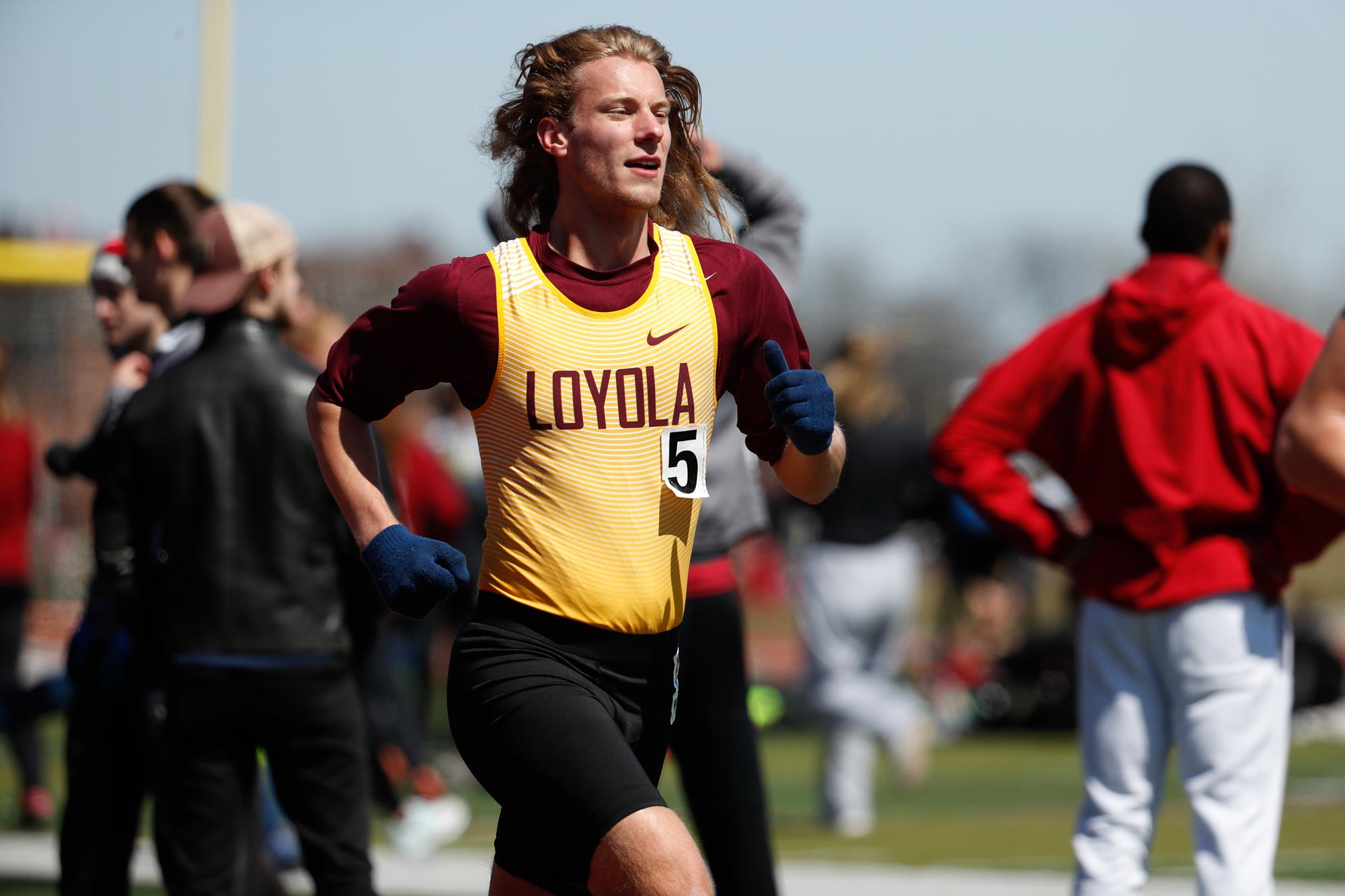 Kyle Whitney - Track & Field - Loyola University Chicago Athletics