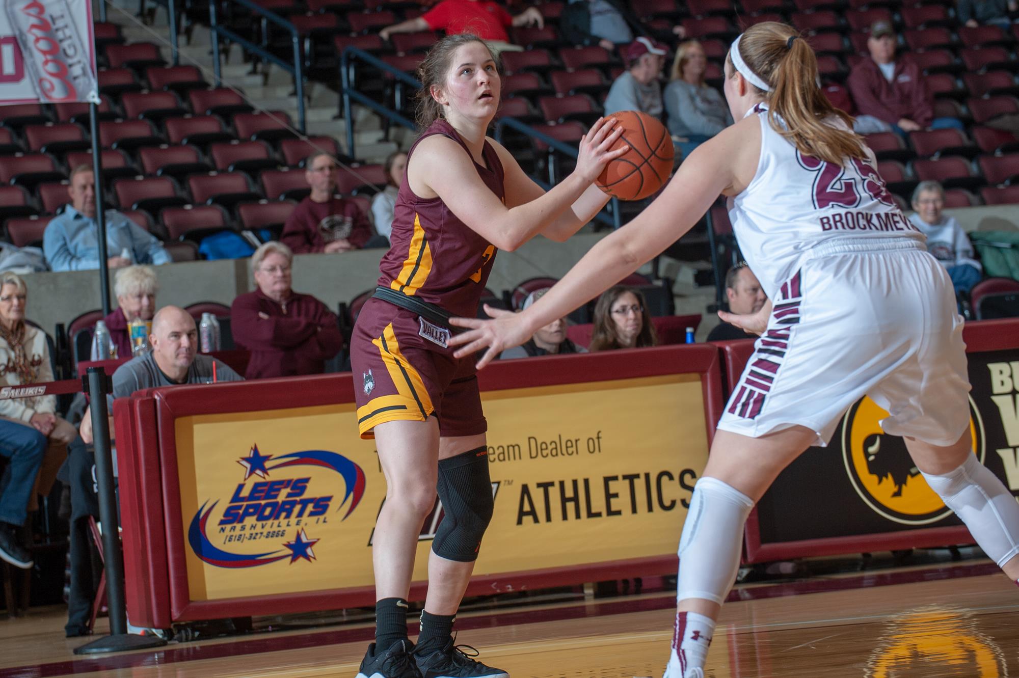 Alexis Meyer - Women's Basketball - Loyola University Chicago Athletics