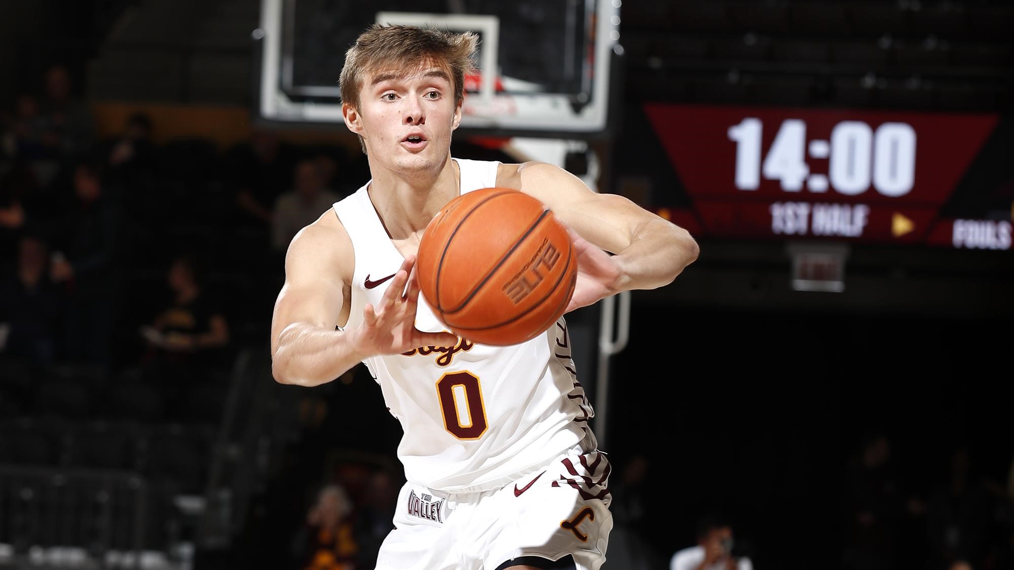 Paxson Wojcik - Men's Basketball - Loyola University Chicago Athletics