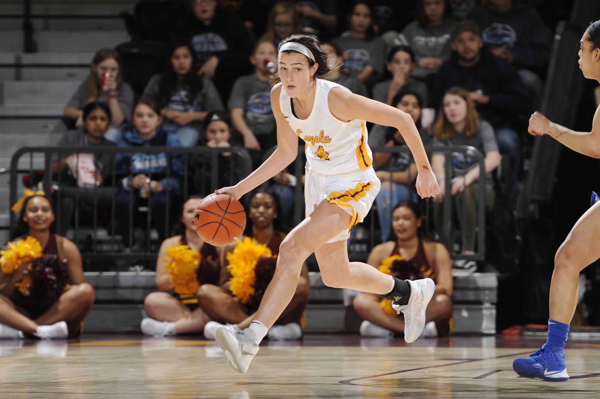 Abby O'Connor - Women's Basketball - Loyola University Chicago Athletics