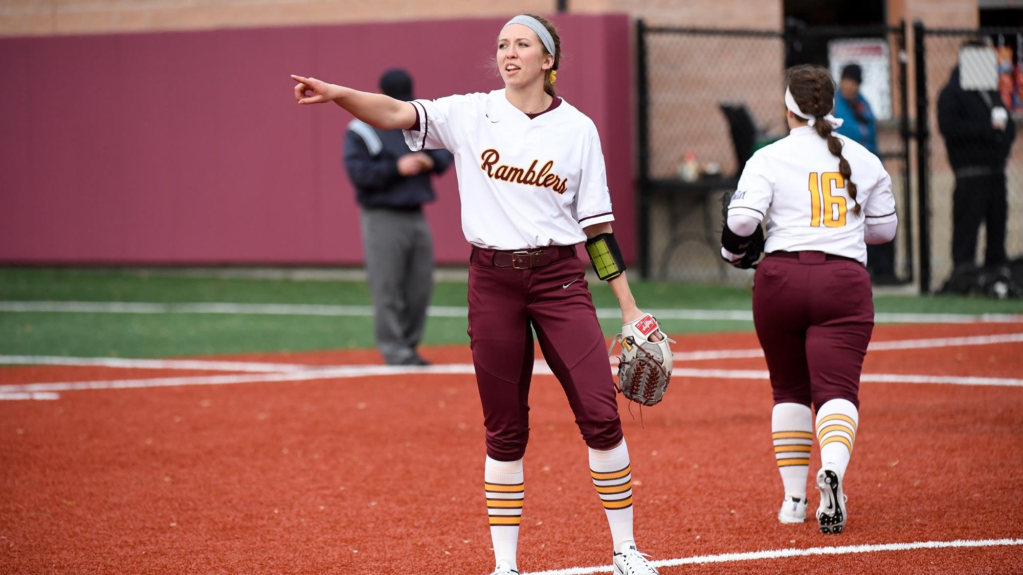 Kiley Jones - Softball - Loyola University Chicago Athletics