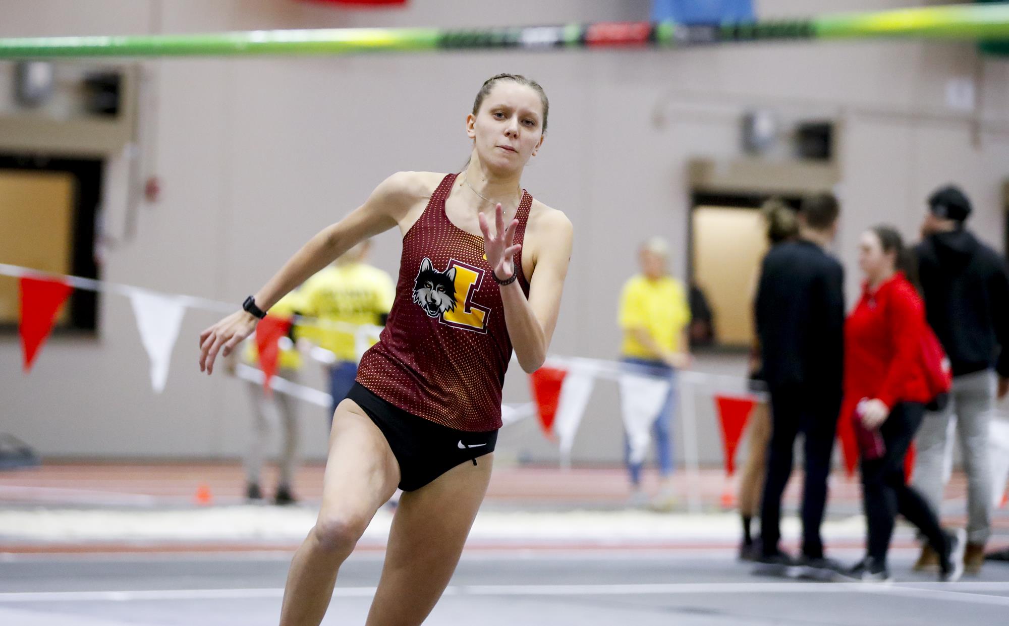 Jana Rokitta - Track & Field - Loyola University Chicago Athletics