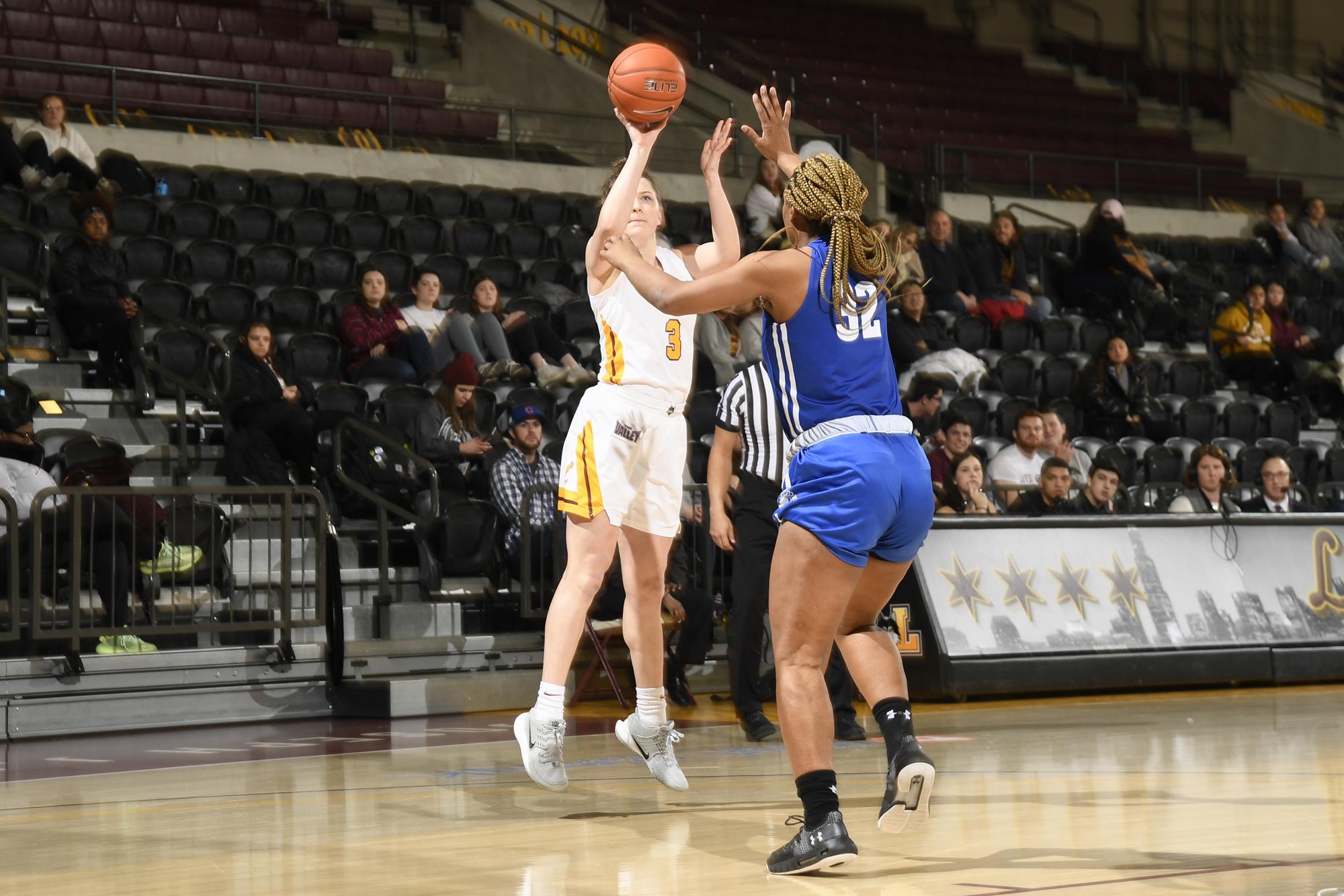 Alexis Meyer - Women's Basketball - Loyola University Chicago Athletics