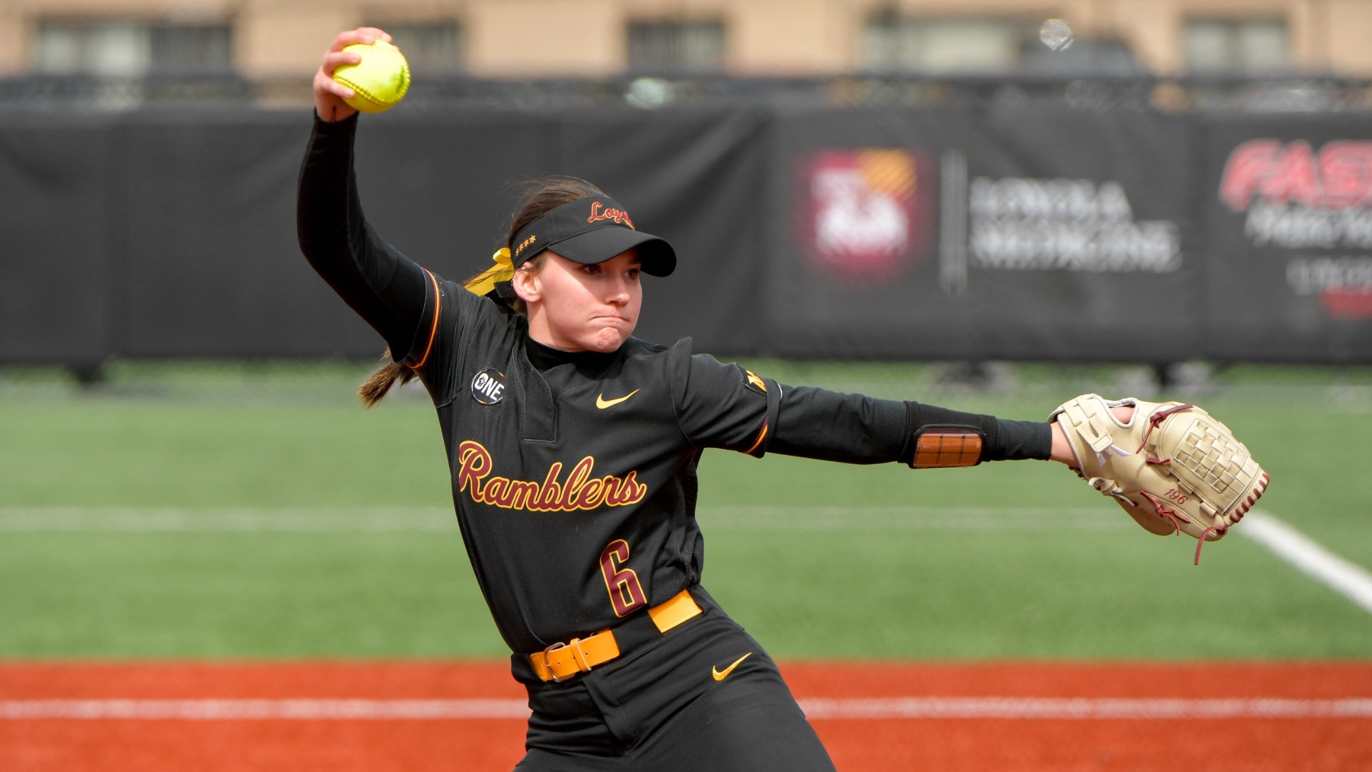Bailey Johnson - Softball - Loyola University Chicago Athletics