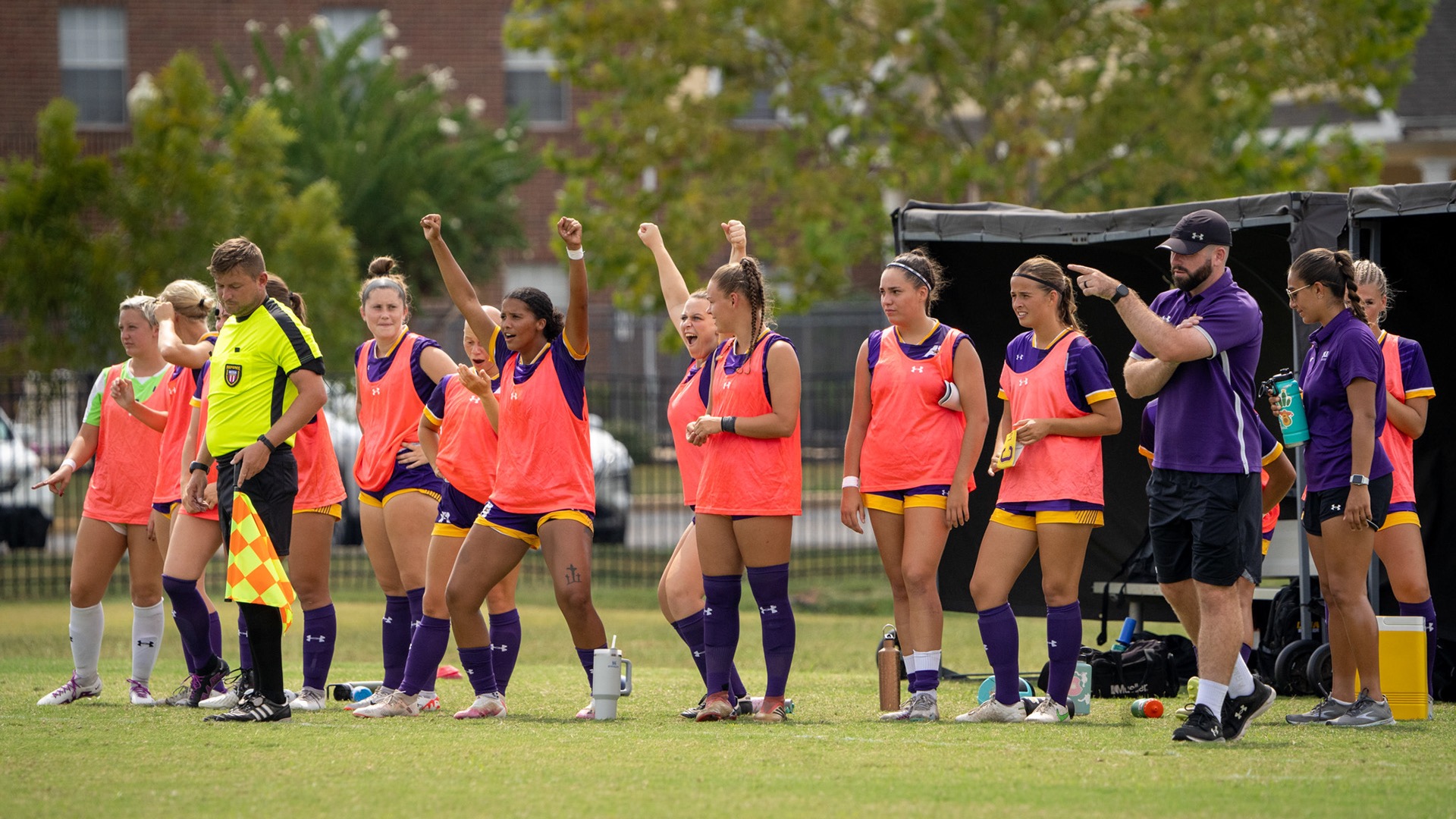 Generals Survive and Advance - Louisiana State University at Alexandria