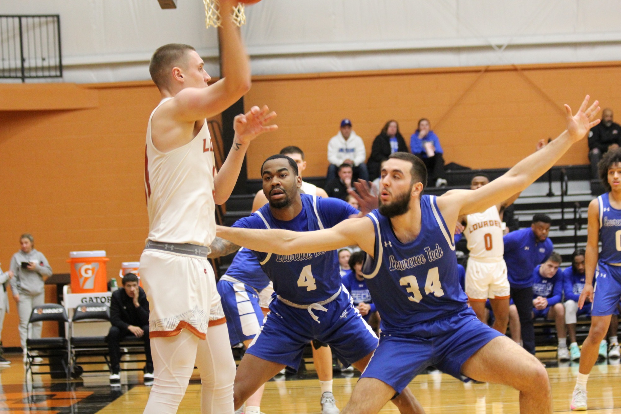 Nathaniel Ward - 2023-24 - Men's Basketball - Lawrence Technological ...