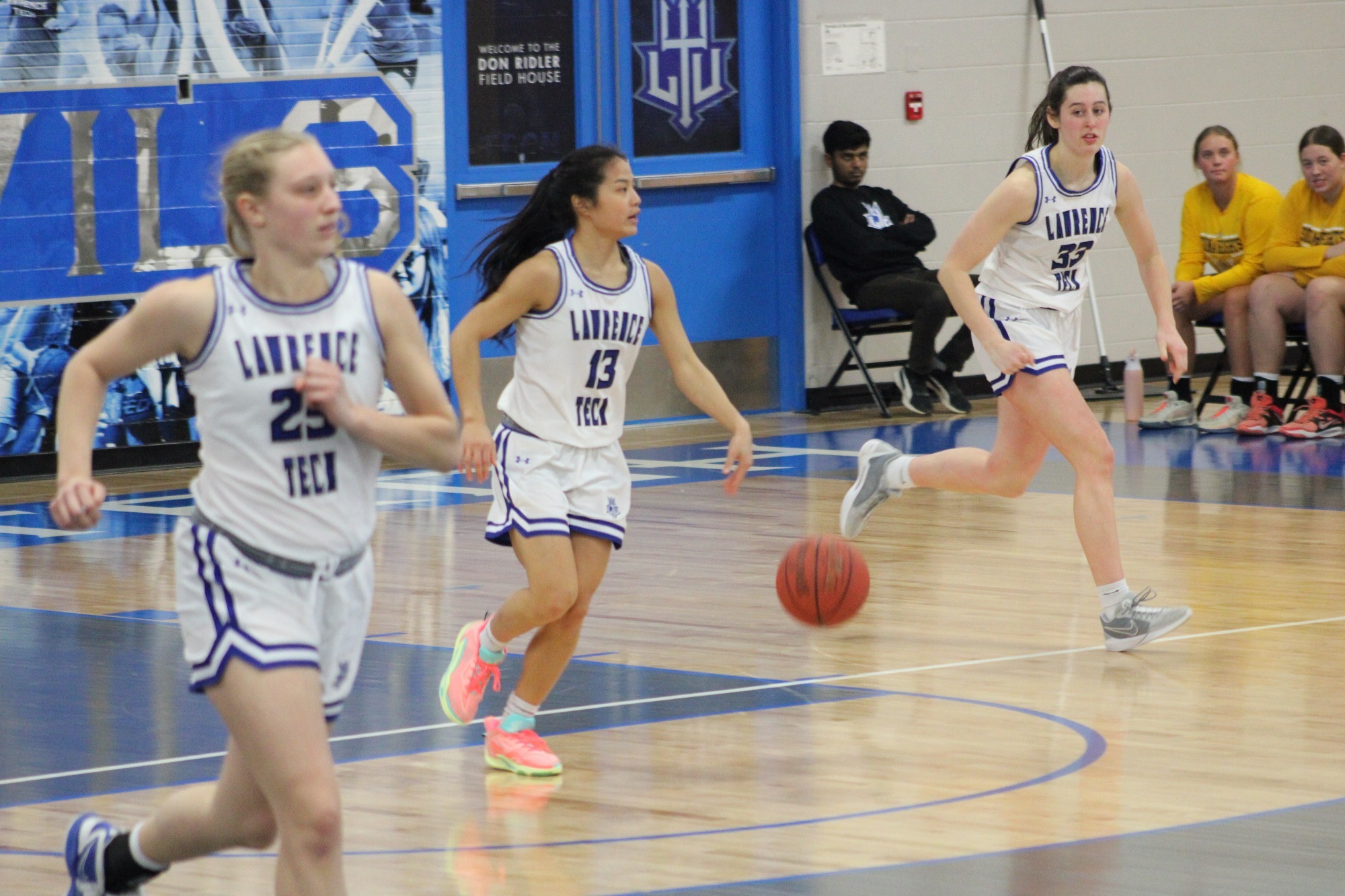 Jade Faris - 2023-24 - Women's Basketball - Lawrence Technological ...