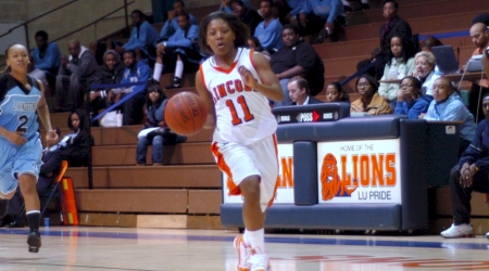 Chanelle Harris - Women's Basketball - Lincoln University Athletics