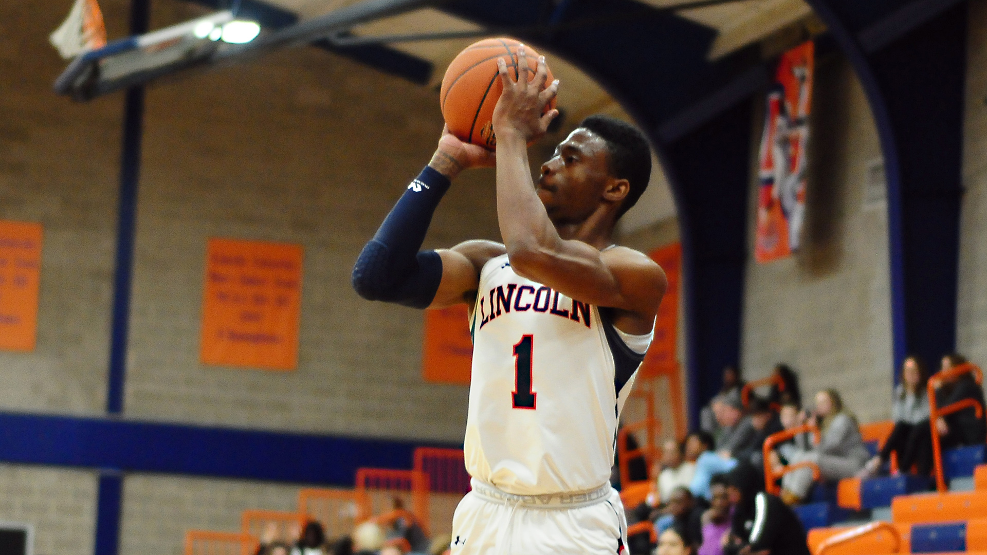 Cameron Campbell - Men's Basketball - Lincoln University Athletics
