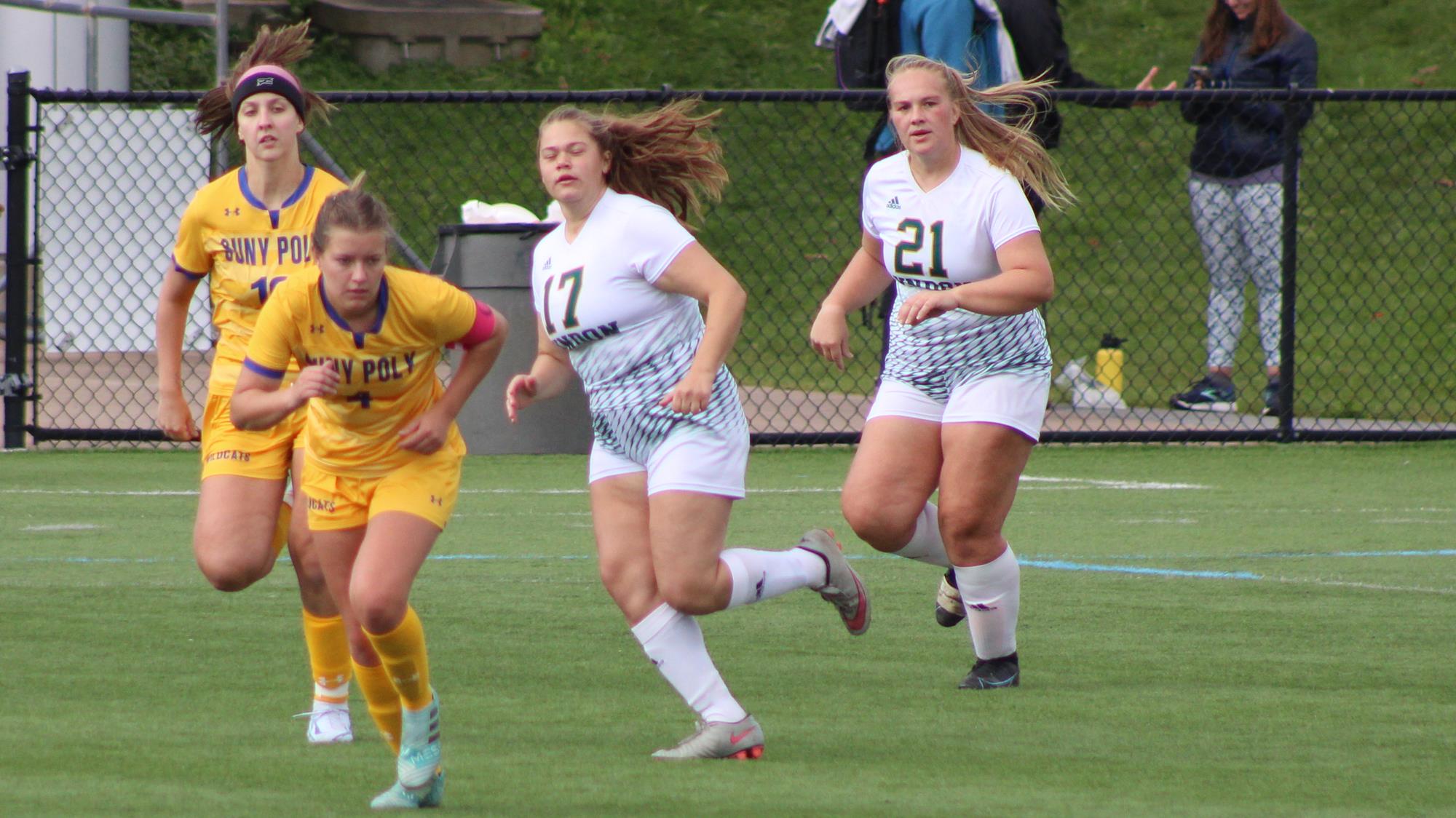 Abigail Stacy - 2022 - Women's Soccer - Vermont State University Lyndon