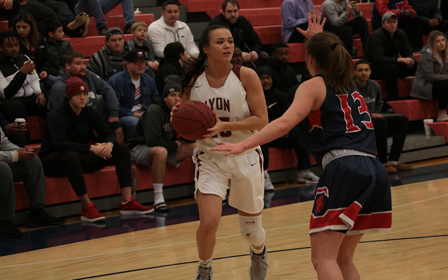 Riley Sets Career Assist Record; No. 17 Scots Top CBC, 71-57 - Lyon College