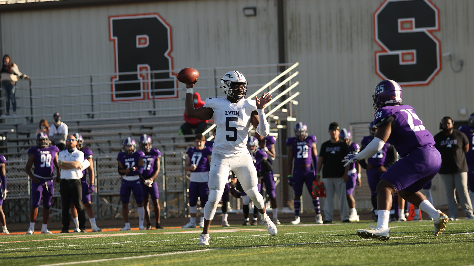 Isaiah Bradford - 2021 - Football - Lyon College