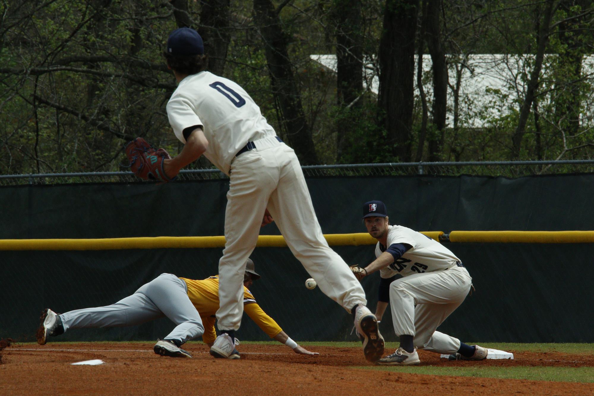 Scots Baseball faces William Woods - Lyon College