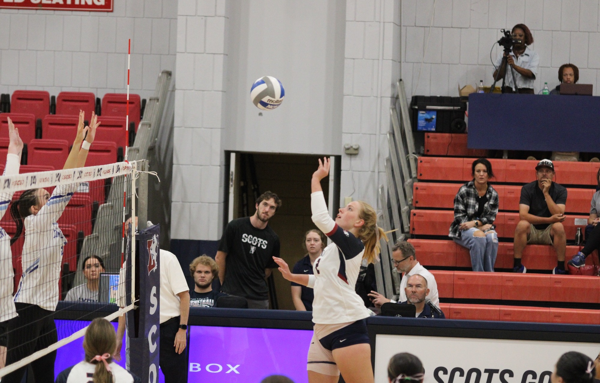 Lyon volleyball defeats Crowley's Ridge 3-1 - Lyon College