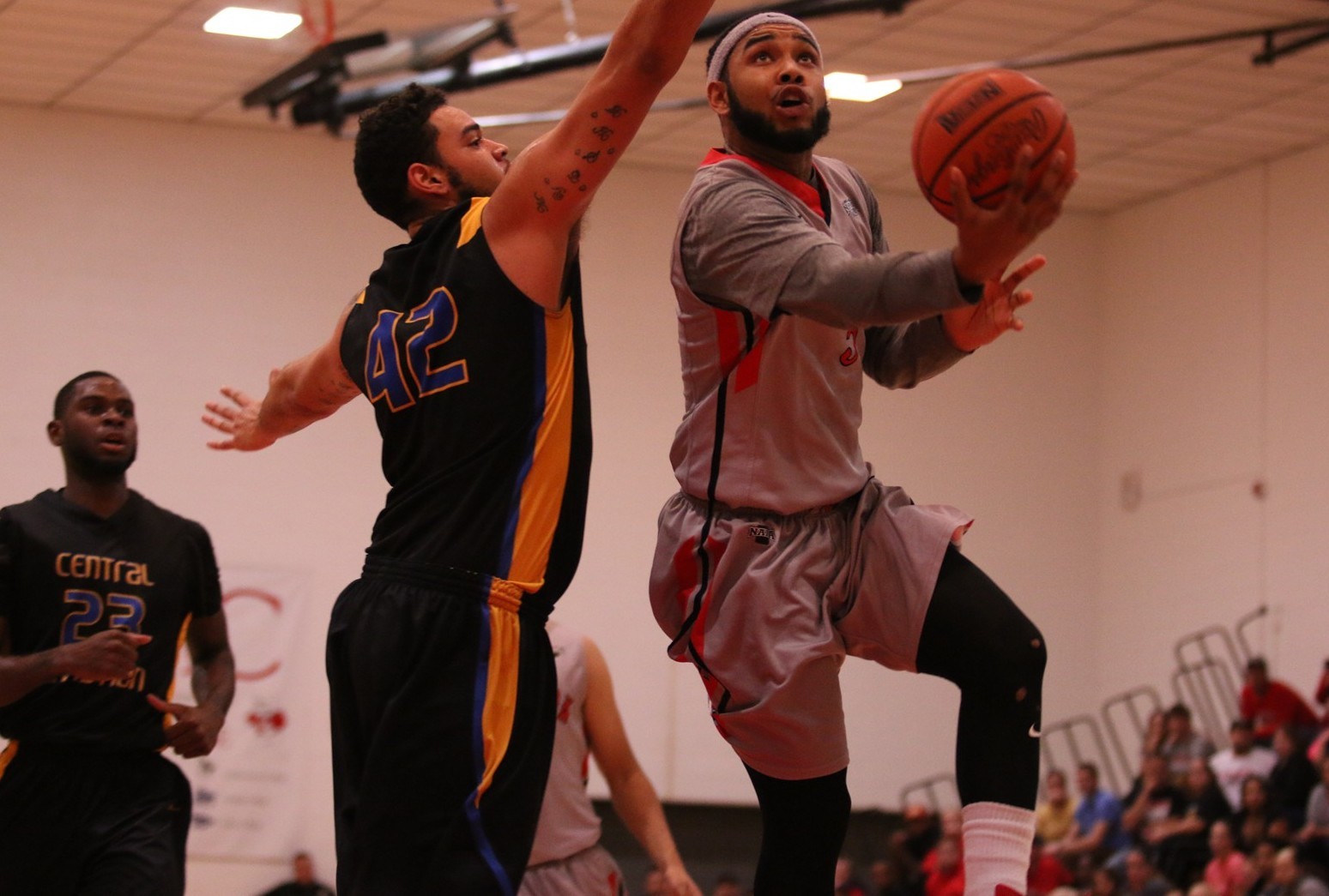 Dee Roberts - Men's Basketball - McPherson College Athletics