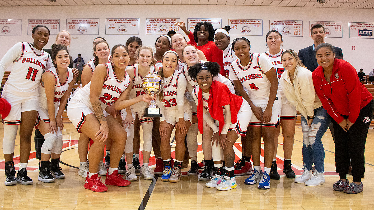 The Mayor's Cup Trophy Stays Home - McPherson College Athletics