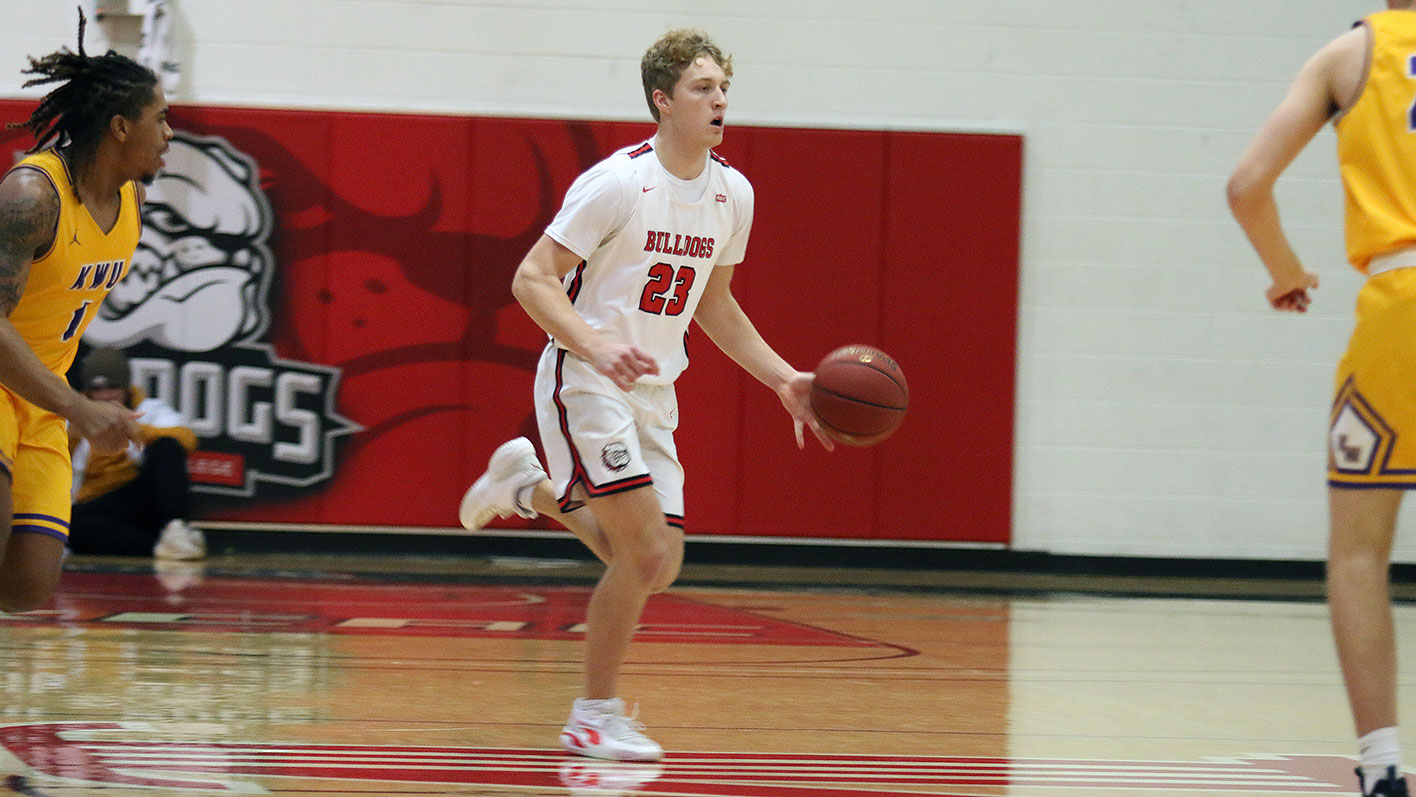Owen Braxmeyer - Men's Basketball - McPherson College Athletics