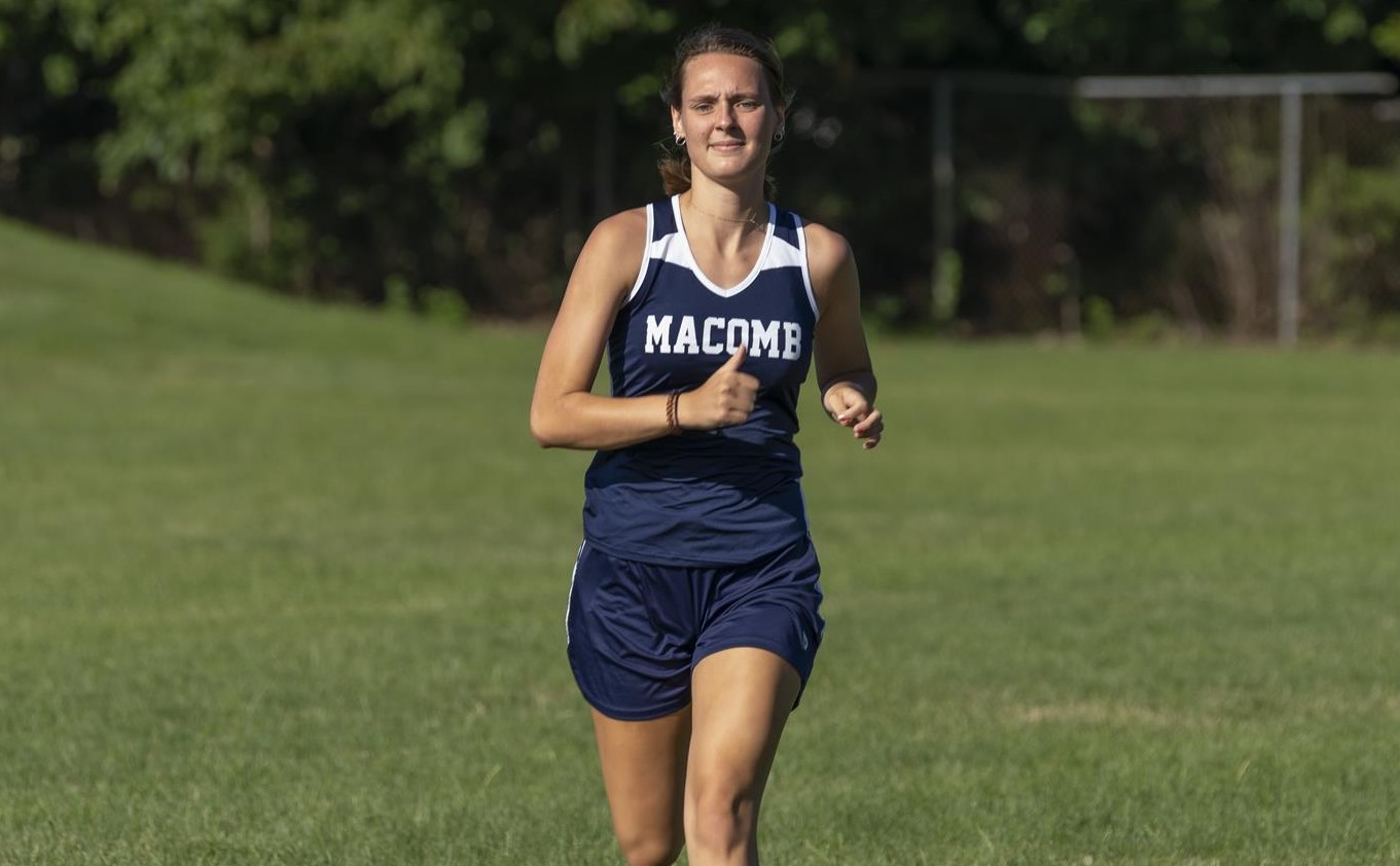 Amy Jackson - 2022 - Women's Cross Country - Macomb Community College ...