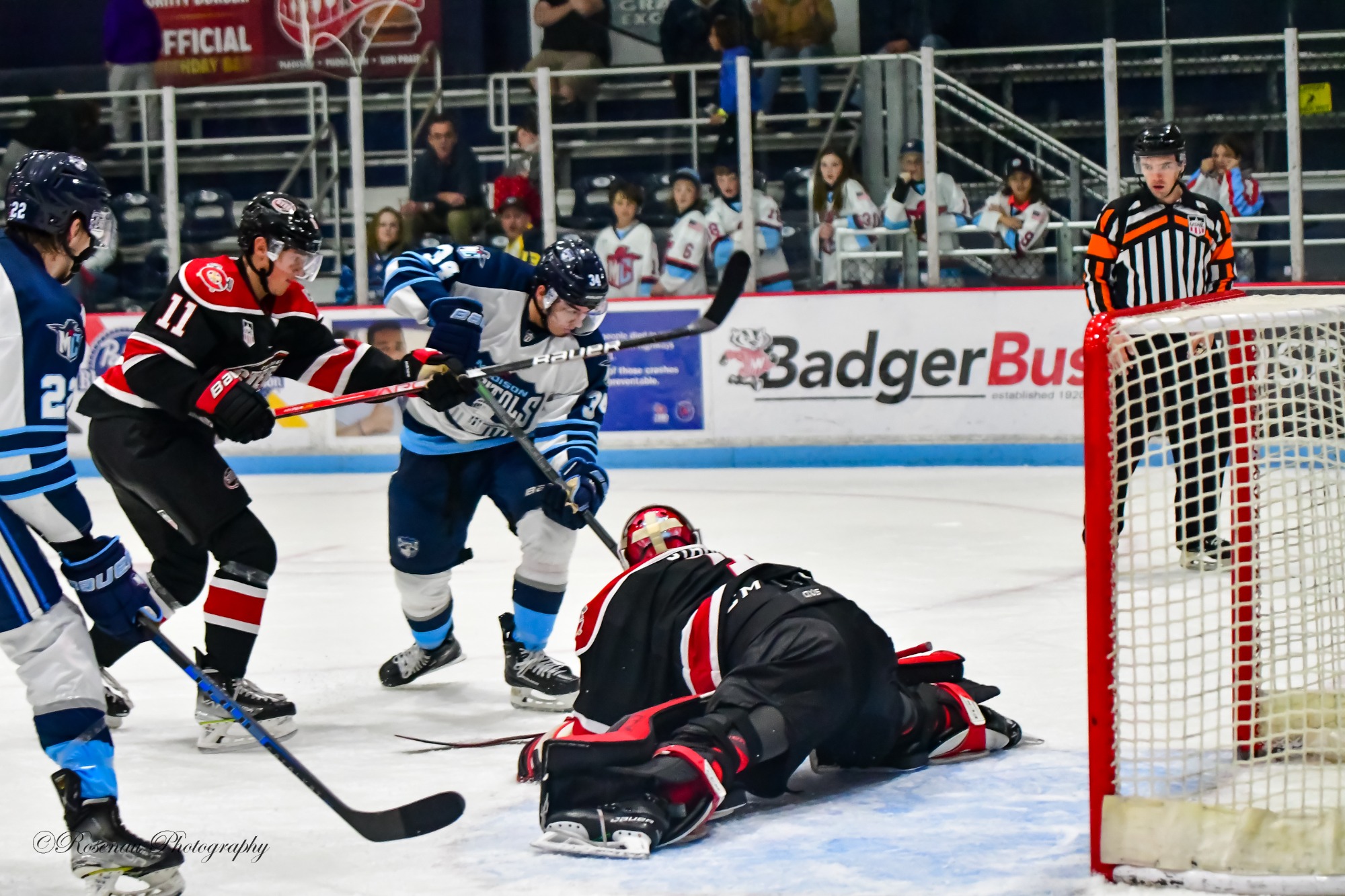 Capitols Fall in Shootout to Chicago 6-5 - Madison Capitols