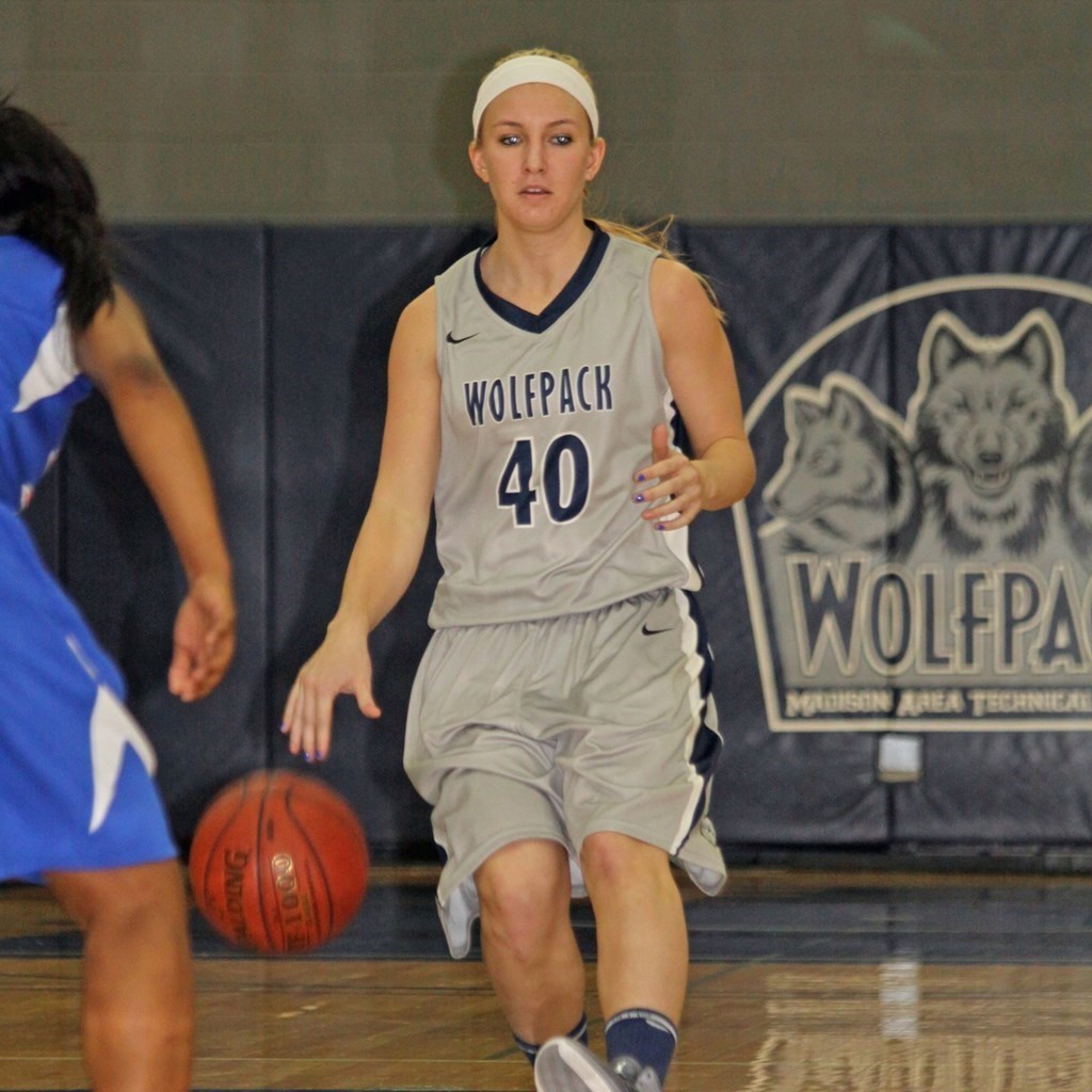 Meagan Mazur - 2013-14 - Women's Basketball - Madison College Athletics