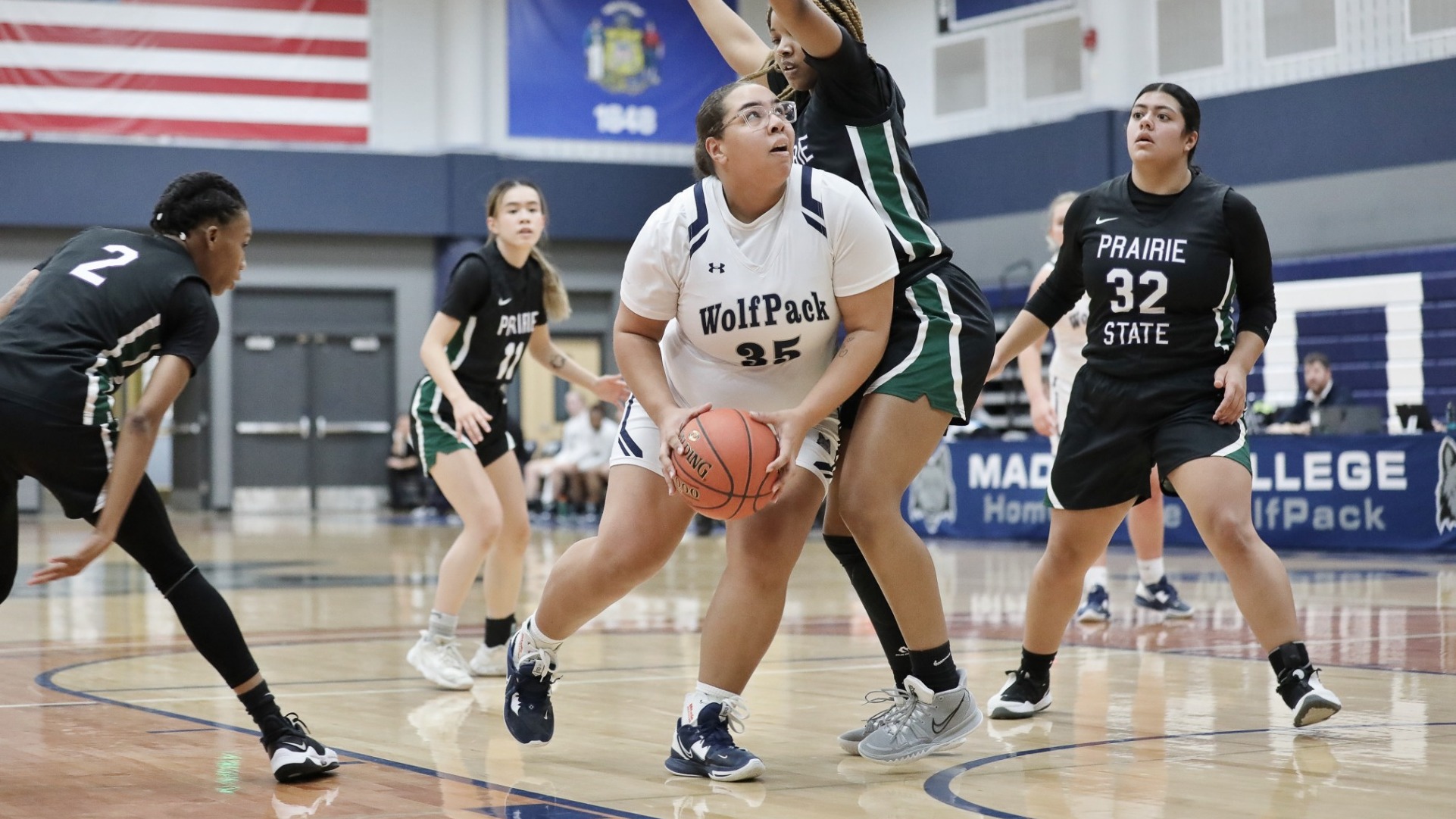 WolfPack battle undefeated Oakton into fourth quarter - Madison College ...