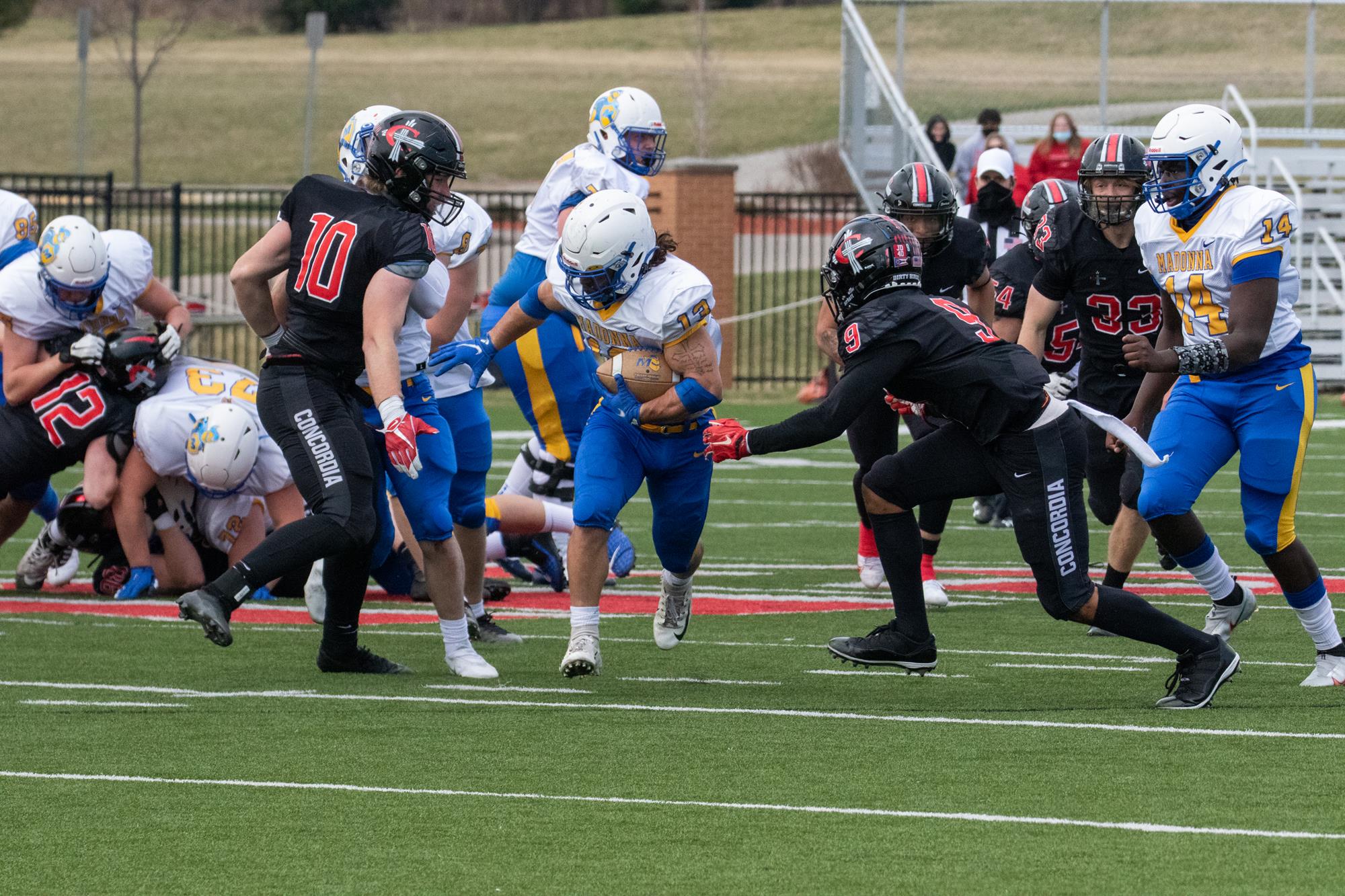Football Falls to Siena Heights in MSFA Road Game - Madonna University ...