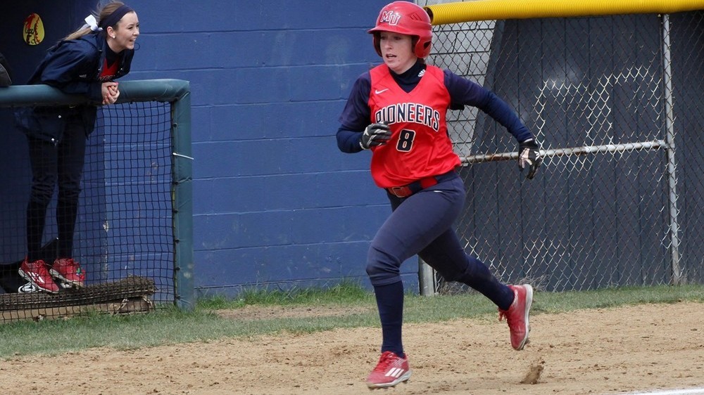 Mikayla Fowler - 2017 - Softball - Malone University Athletics