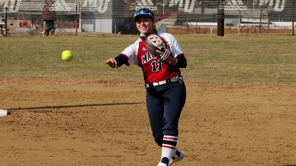 Lauren Bennett - 2022 - Softball - Malone University Athletics