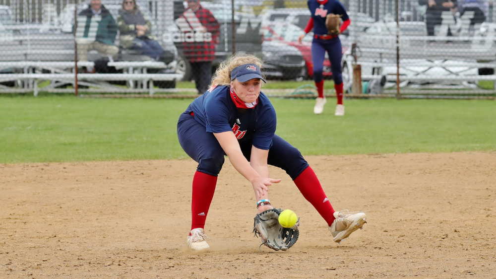 Lexi Betz - 2022 - Softball - Malone University Athletics