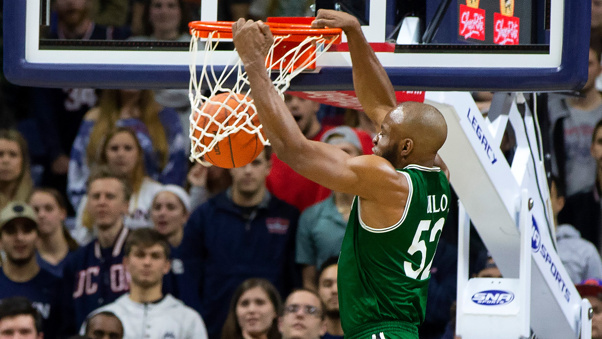 Samson Usilo - Men's Basketball - Manhattan College Athletics