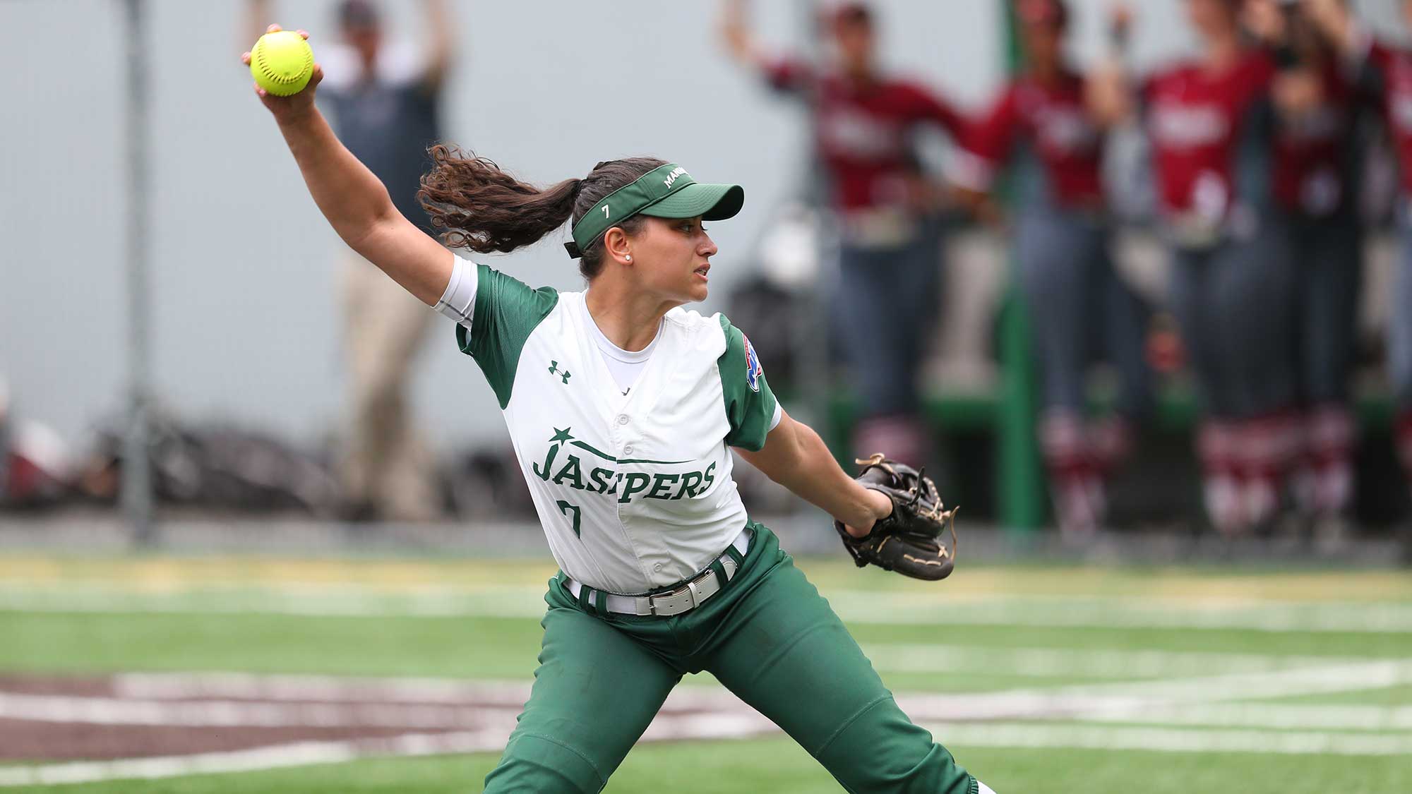 Kayla McDermott - Softball - Manhattan College Athletics