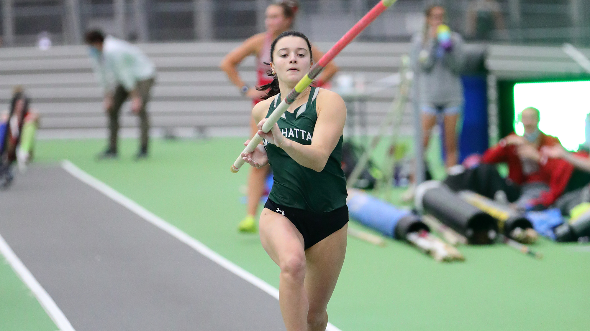 Lilly Brown - Women's Track & Field - Manhattan College Athletics
