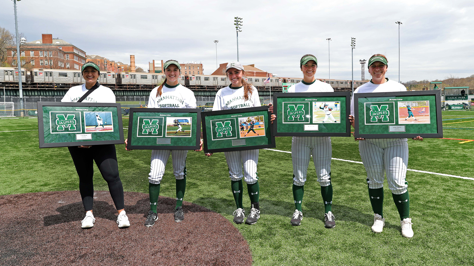 Jessie Rising - Softball - Manhattan College Athletics