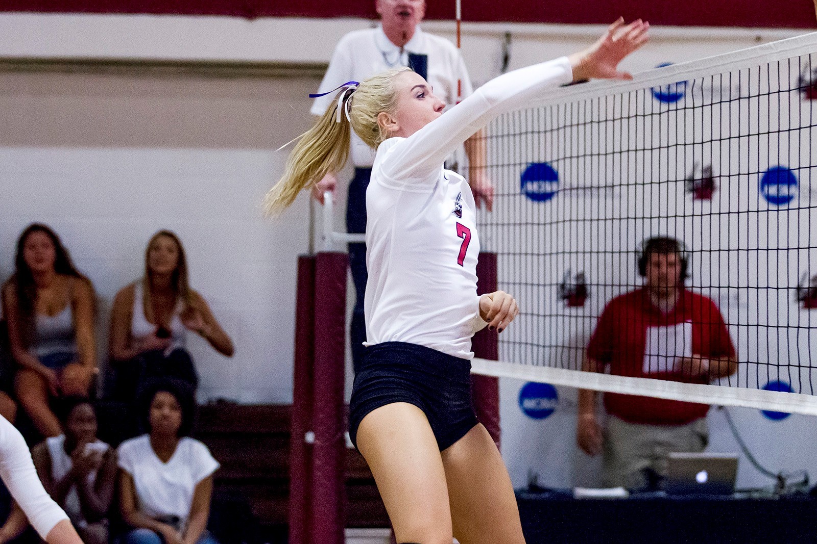 Kerry Mackey - Women's Volleyball - Manhattanville College Athletics