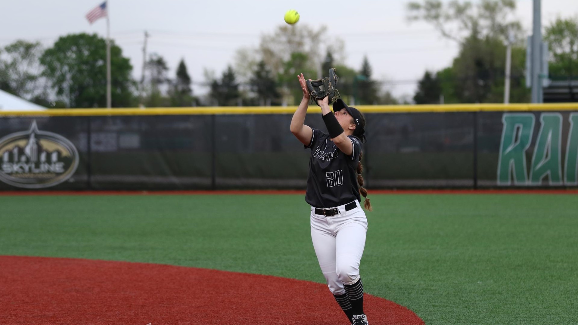 Softball Defeats St. Joseph's-Brooklyn to Set Up Skyline Finals with ...