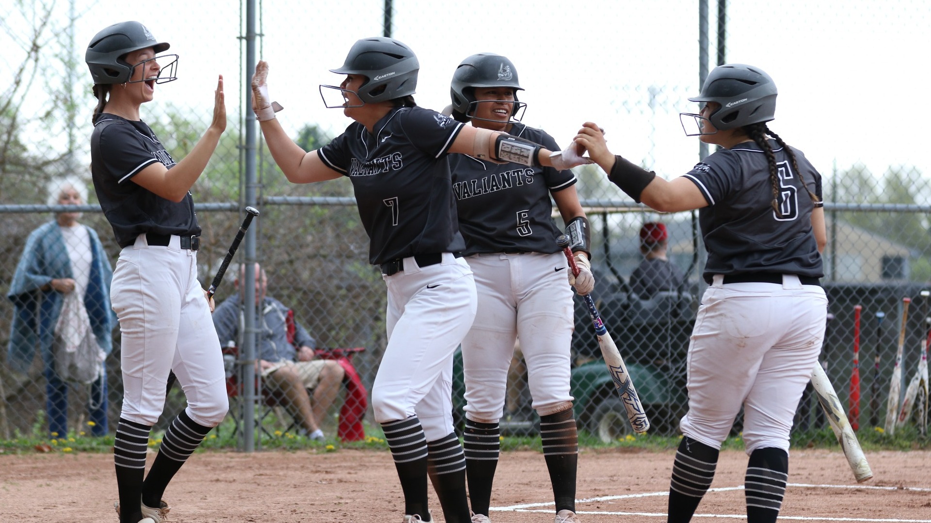 Softball Wins 20th Straight with Sweep of Sarah Lawrence ...