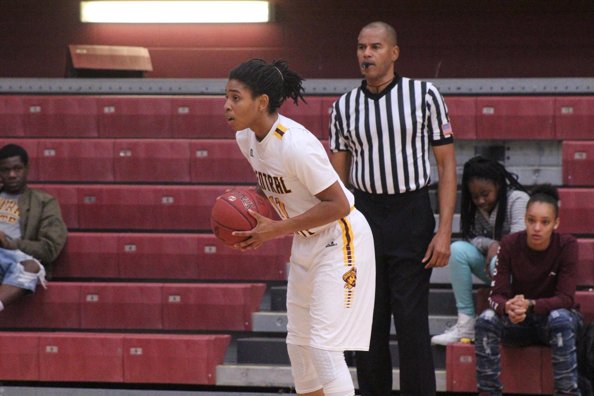 Falon Edwards - Women's Basketball - Central State University Athletics