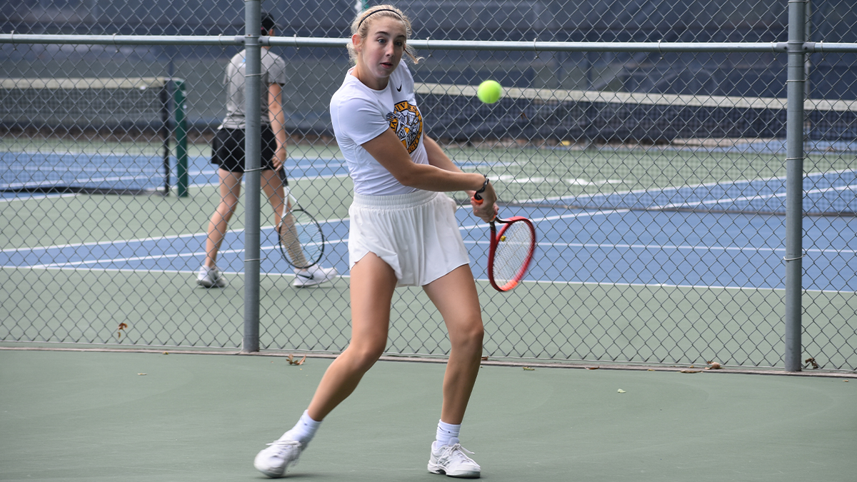 Knights Cruise Past Maple Leafs - Marian University Ind.