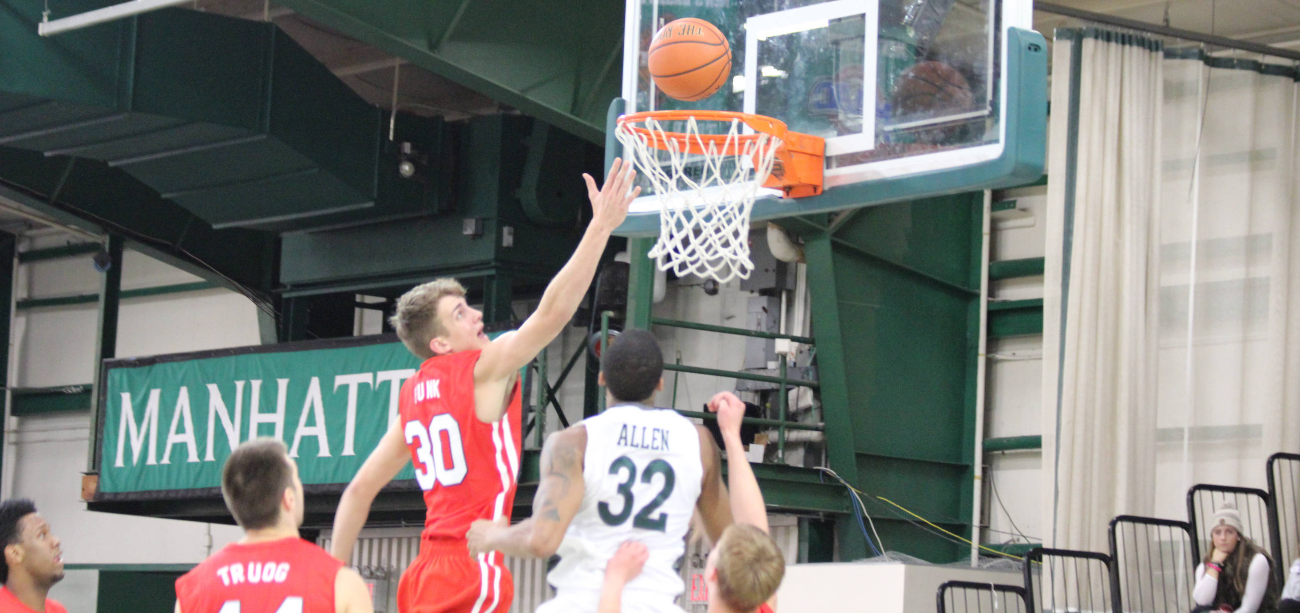 Marist Men's Basketball Prevails at Manhattan, 75-70 - Marist College ...