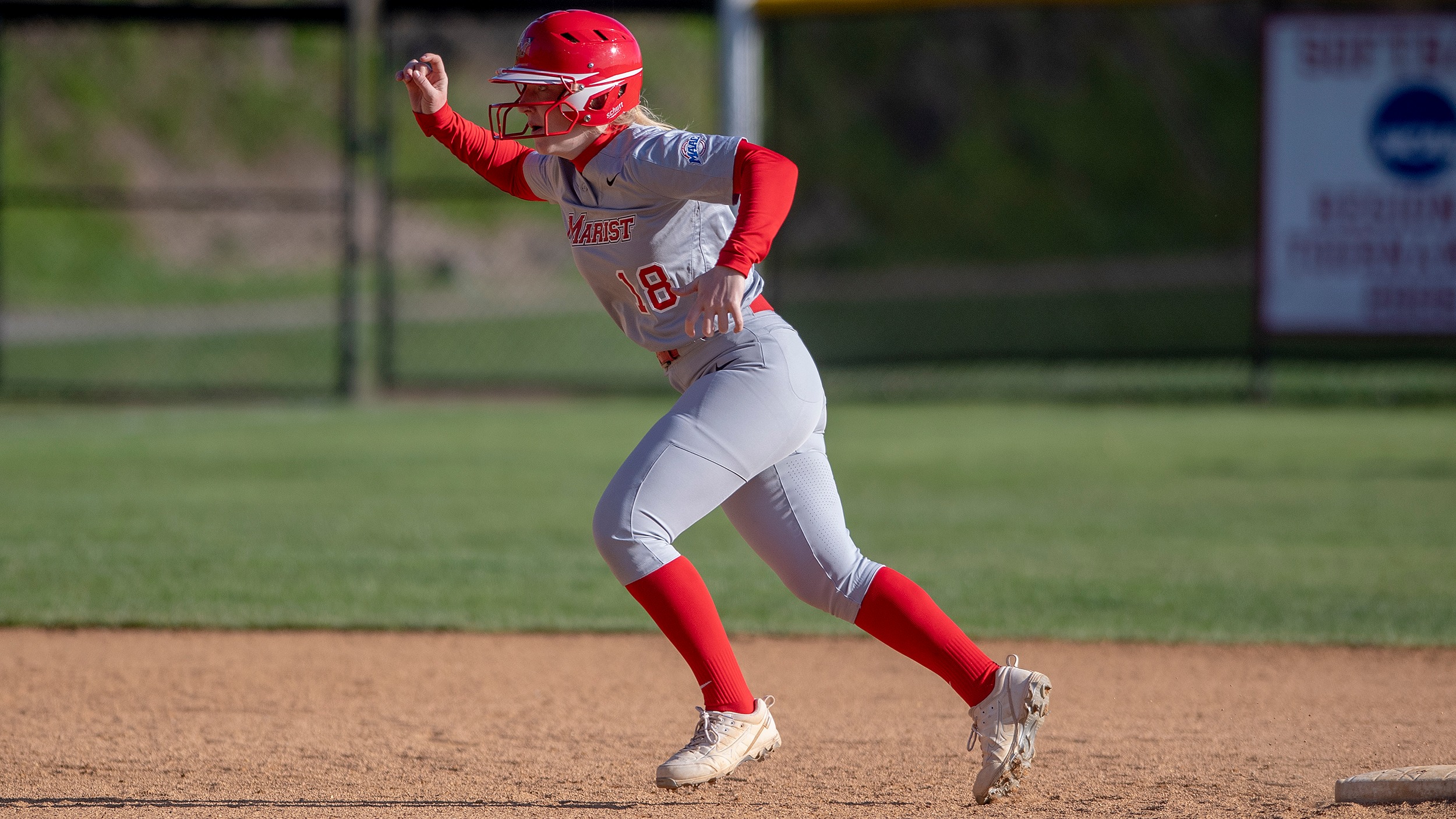 Softball’s Winning Streak Reaches Six - Marist College Athletics